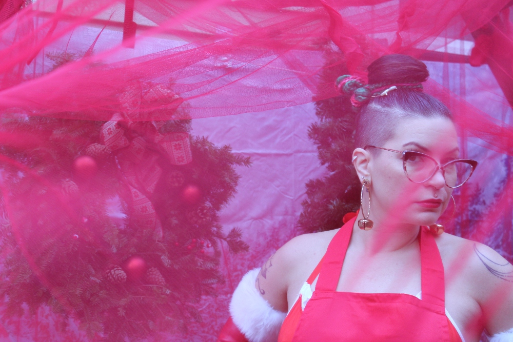 New Holiday Photosets of Revenge Krew Models – VendettaVerse